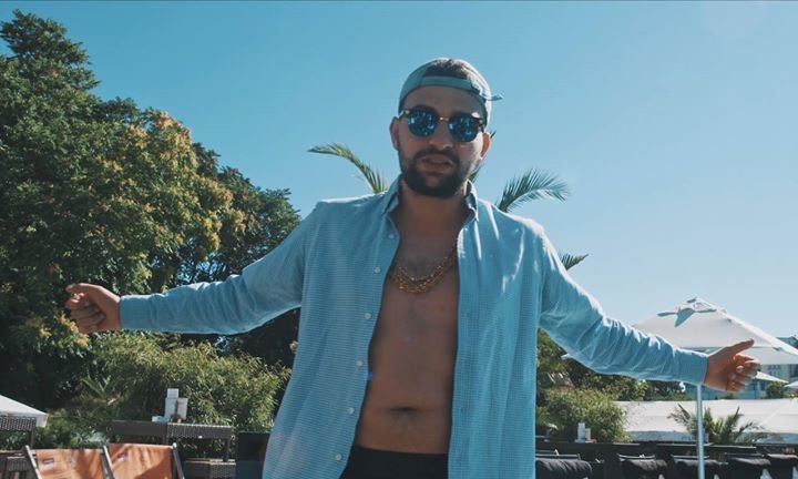 Party - Trap Queen! Miami Yacine (Kokaina) Live On Stage! - Village ...