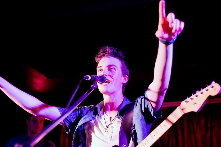 Party - Jamie Hogg w/ Shannon and Henry at Rics Bar - Rics Bar in ...