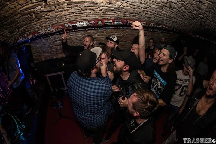 Party - Fights And Fires + Support / AZ Aachen (Early Show) - Autonomes ...