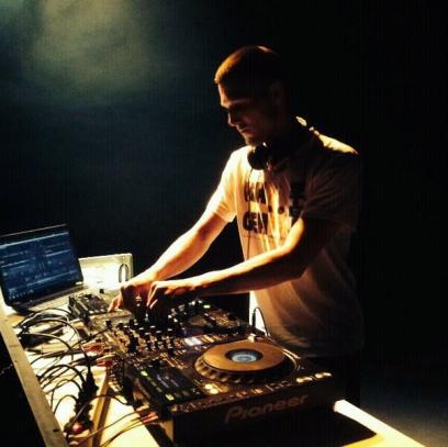 Oliver H, DJ