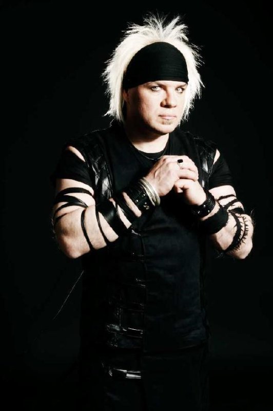 Party - Eric Fish liest Unsterblich – Die Offizielle Subway To Sally ...