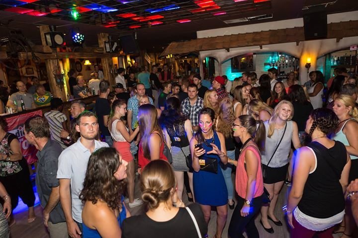 Party - FACK JU FASCHING | SA. 06.02. | Apfelbaum & Club Factory ...