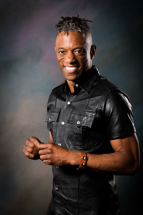 Party - Earl Thomas & Band "Crow" - Blues, Soul und R&B - Kultur ...