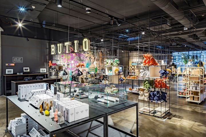 Party - Opening: BUTIQ Concept Store - Fluxus- Temporary Concept Mall ...