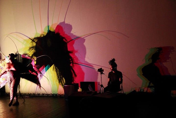 Party - Festival Extradanse / And so you see - Robyn Orlin - Théâtre ...